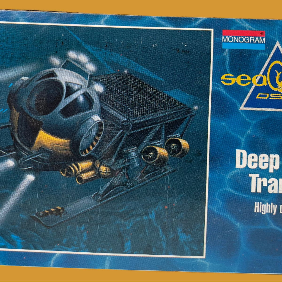 SeaQuest DSV Deep Ocean Transport Model Kit – 1:32 Monogram – Éco-Dépôt ...